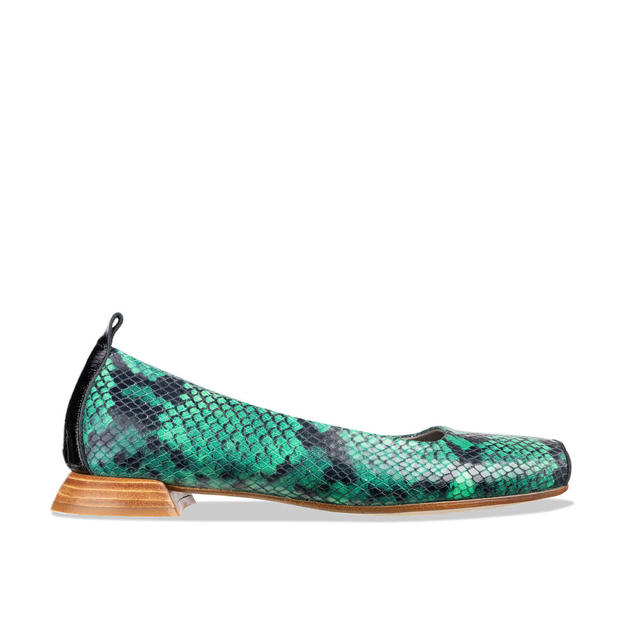 Women's Black Ballet Flat - Italian Patent Leather - 'Ortona' | Habbot ...